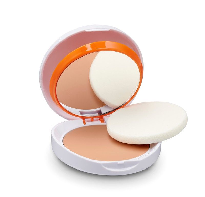 HELIOCARE COMPACTO OIL-FREE LIGHT SPF 50, 10 G — Farma&Family